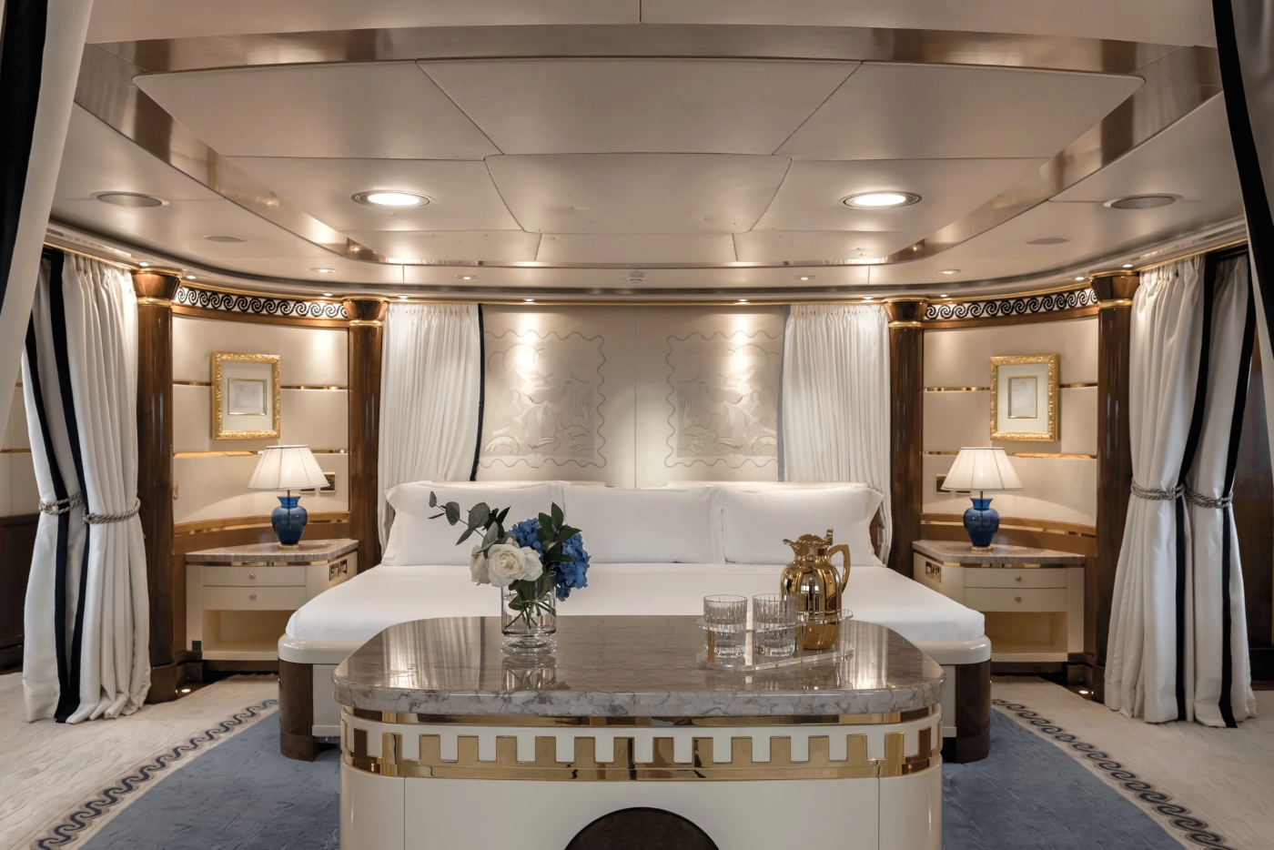 Yacht OLYMPUS, Feadship | CHARTERWORLD Luxury Superyacht Charters